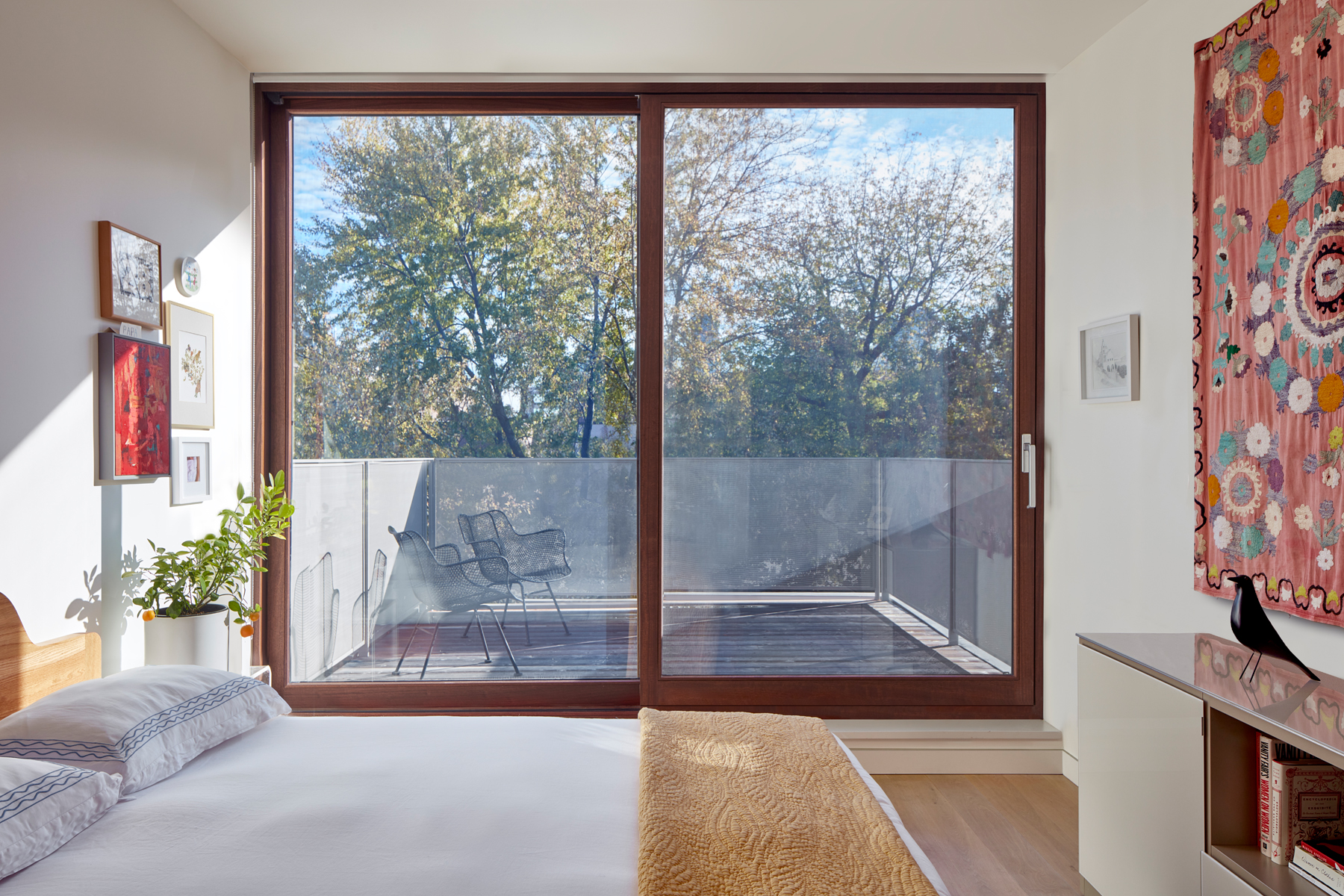 Flow House - INT Design