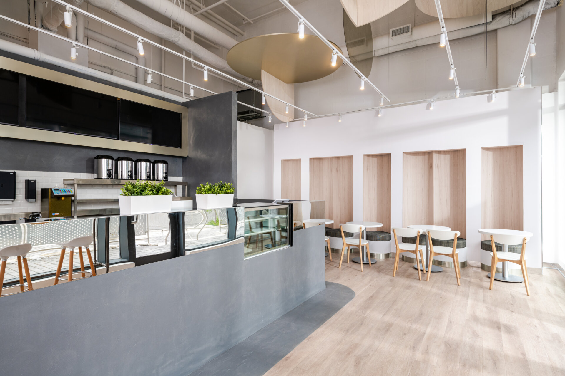 Holo Tea & Cafe - INT Design