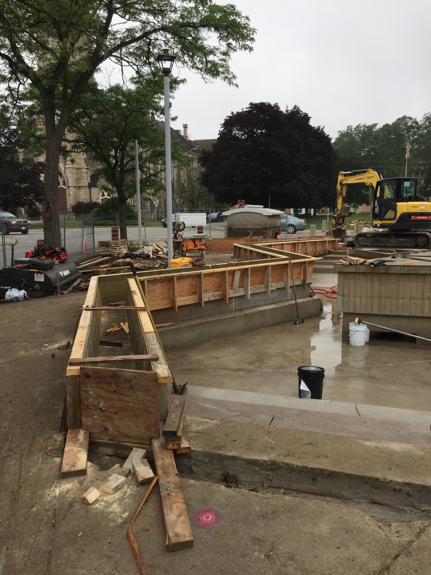 Queen's Square Restoration - INT Design