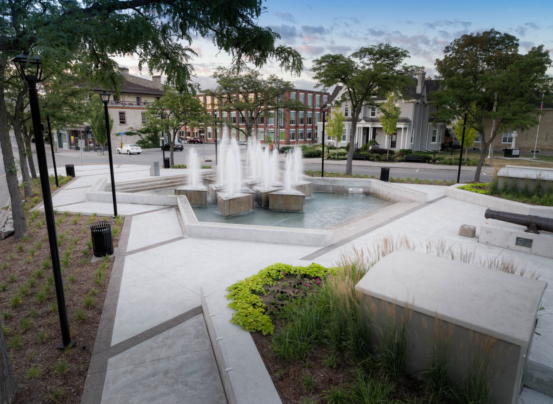 Queen's Square Restoration - INT Design