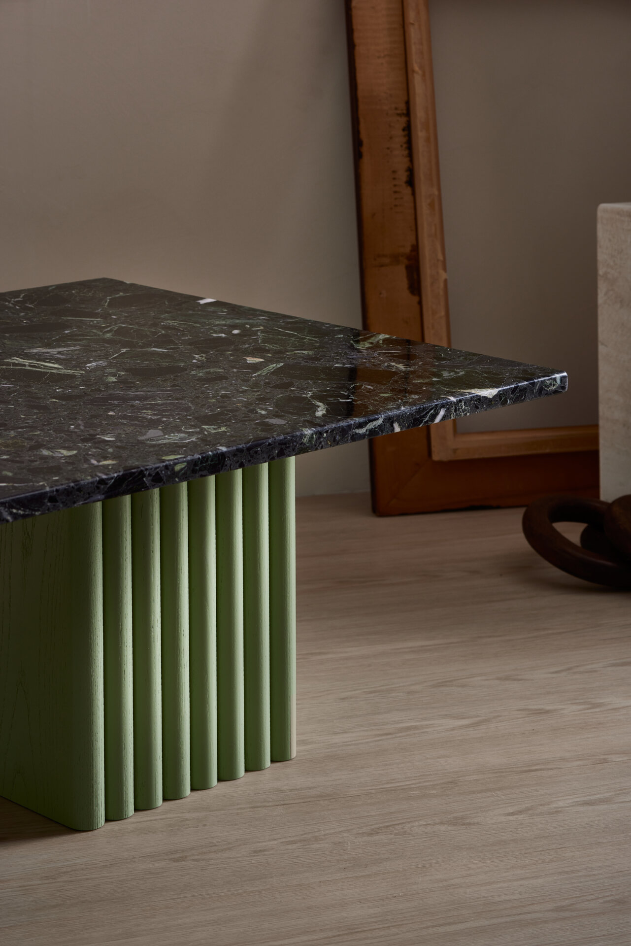 Table Anta - INT Design