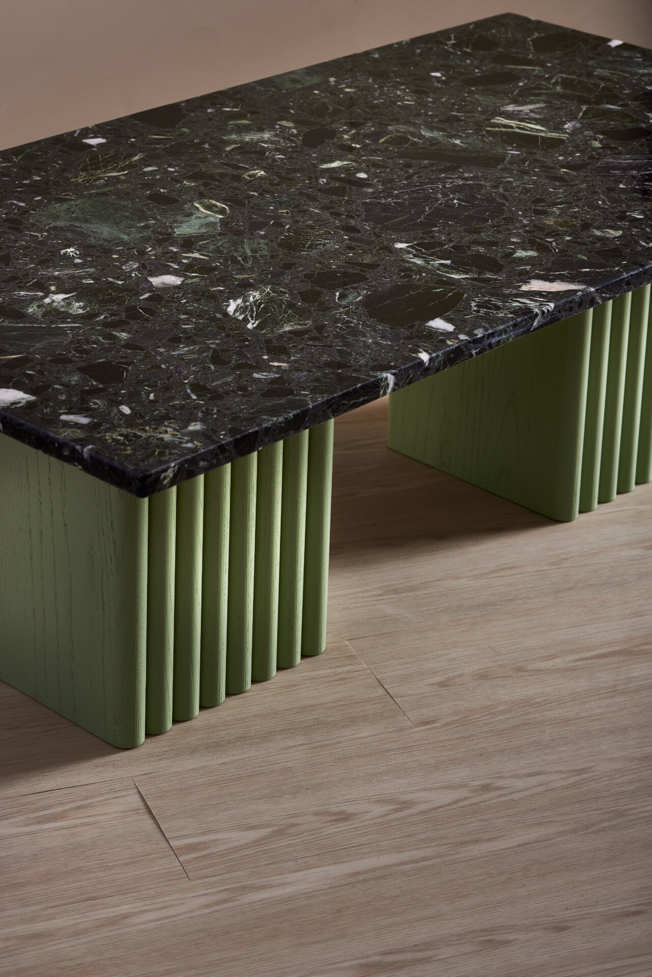 Table Anta - INT Design