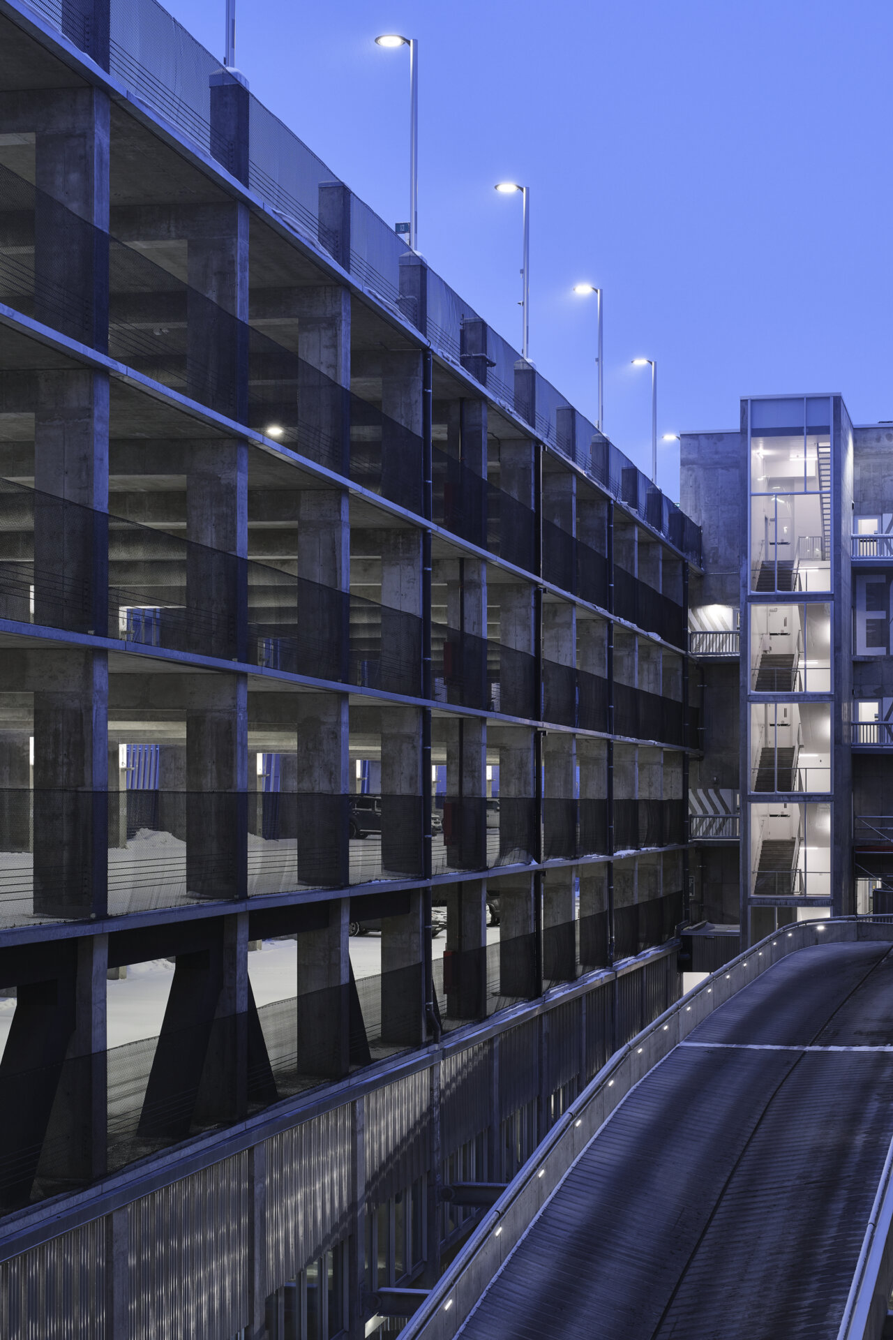 Platform Innovation Centre & Parkade - INT Design