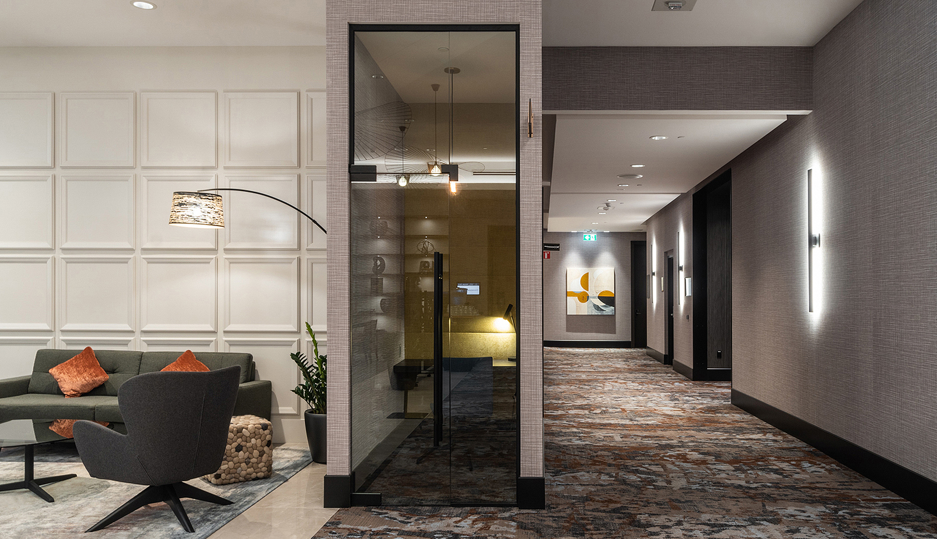 Sheraton Laval Hotel and Convention Center - INT Design