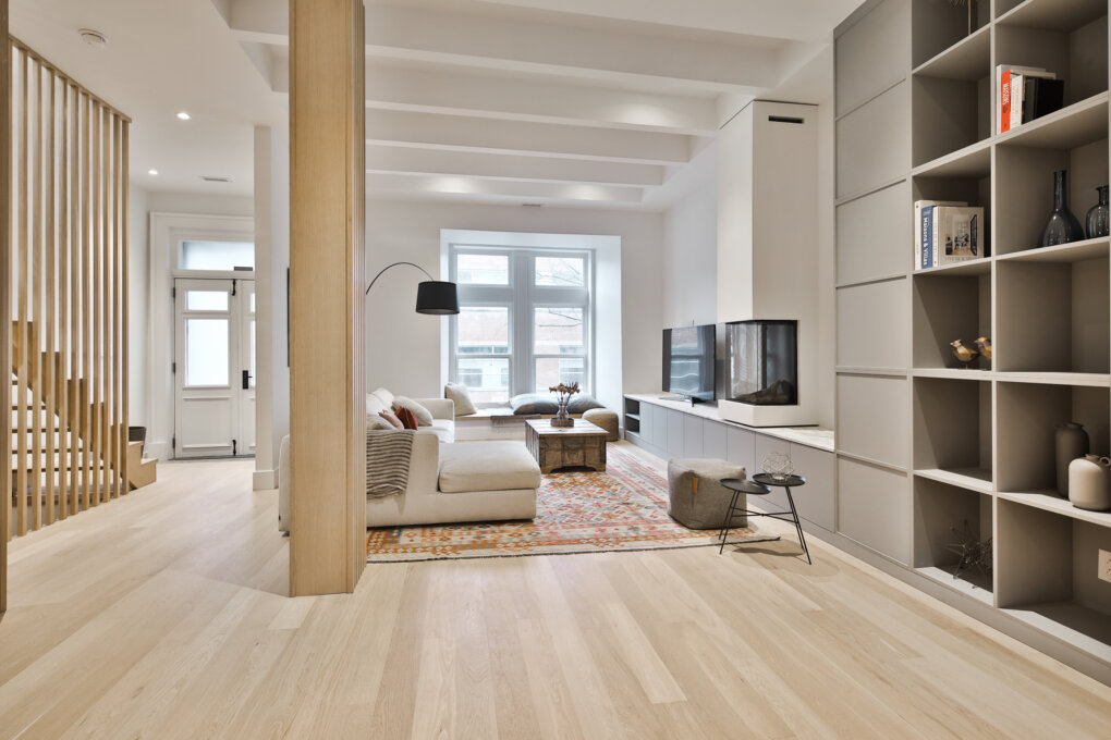 Roy House - INT Design