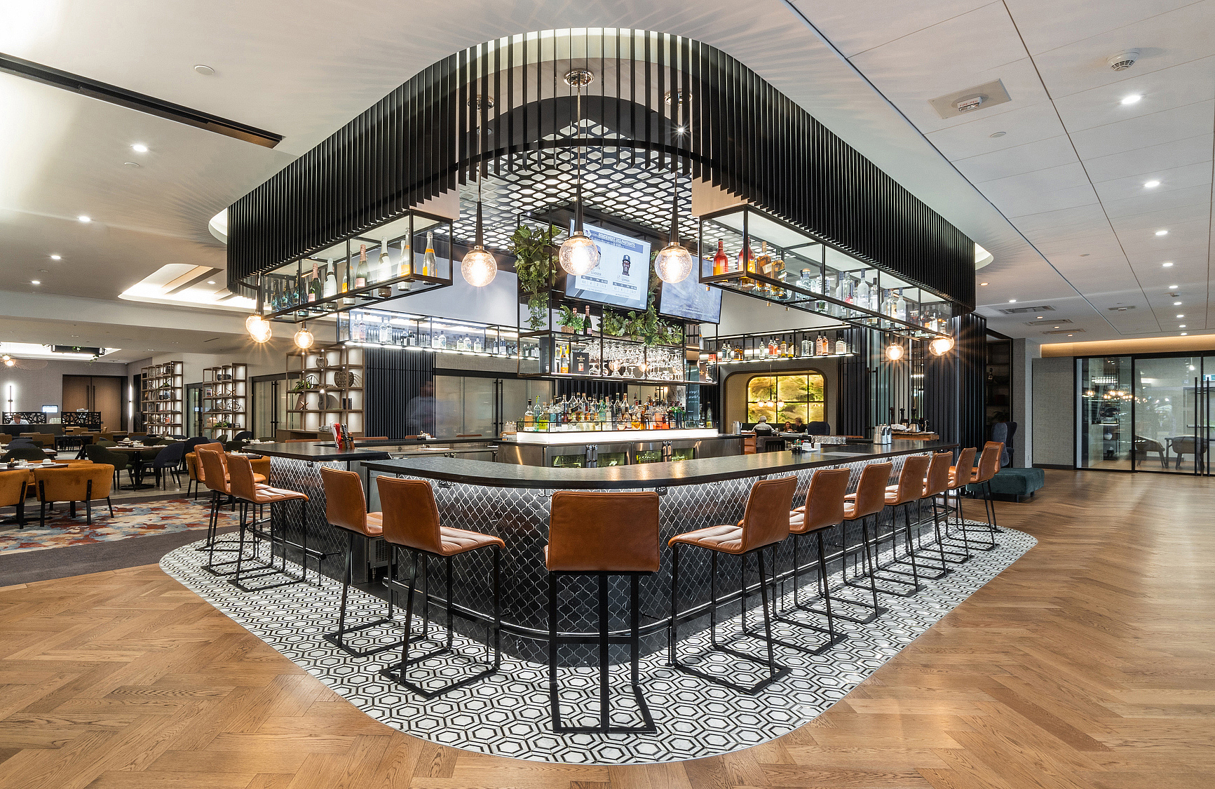 Sheraton Laval Hotel and Convention Center - INT Design