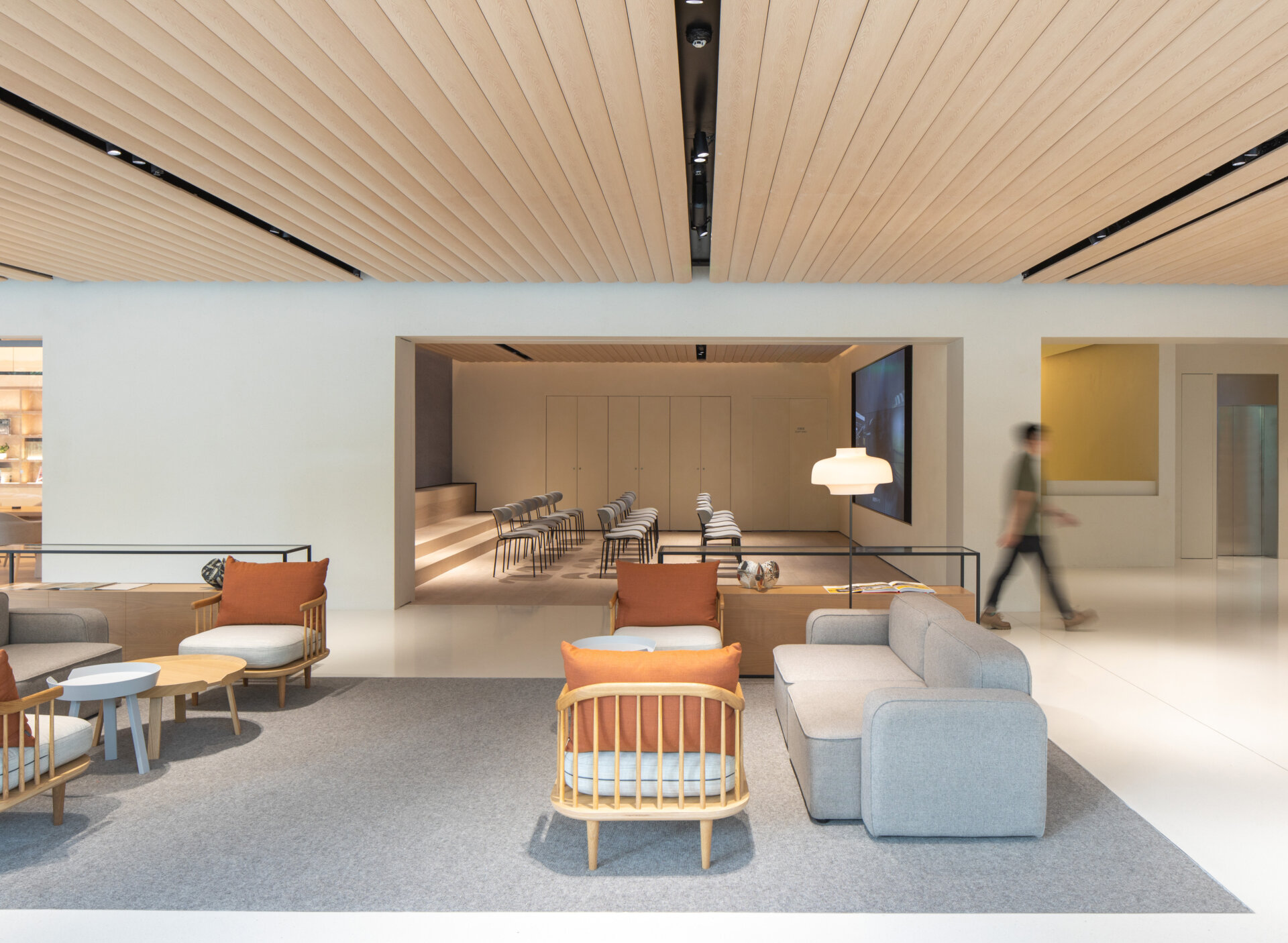 ZEEKR Center Guangzhou ICC - INT Design