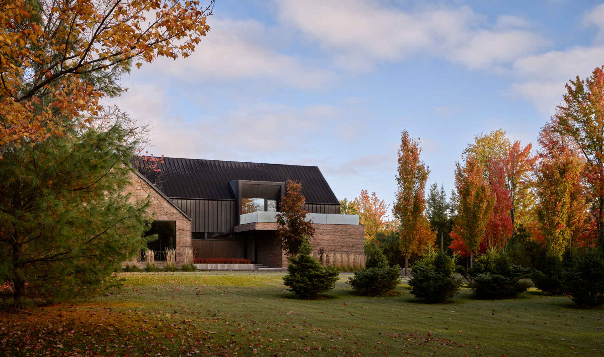 H-House - INT Design