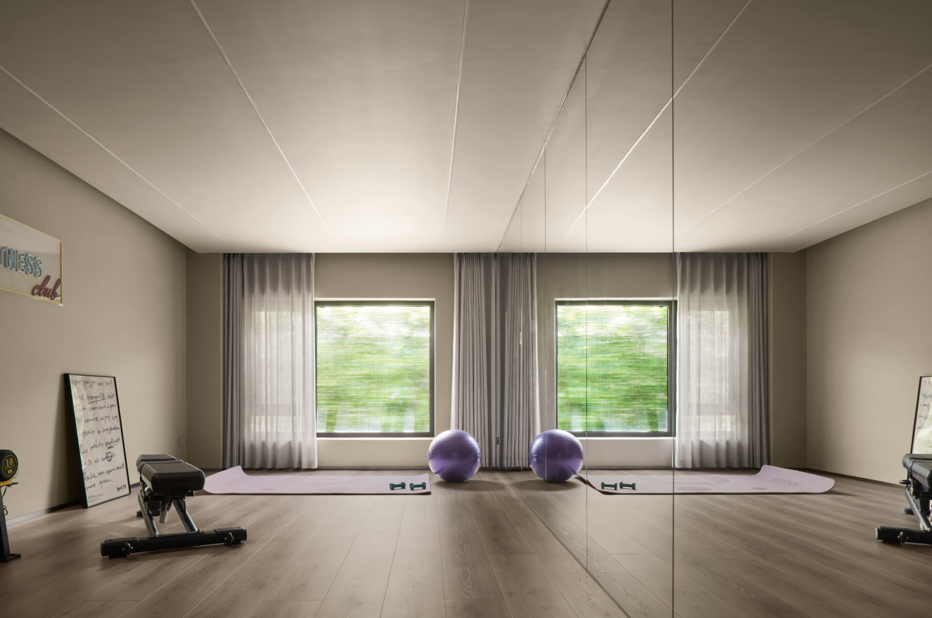 One Central Residences - INT Design